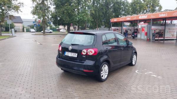 Melns Volkswagen Golf Plus 2012 Jelgava, ar dzinēja tilpumu 1.60 L un nobraukumu 217 tūkst. km par 4850 €, foto 4 vietnē AUTOMOTO.COM.LV