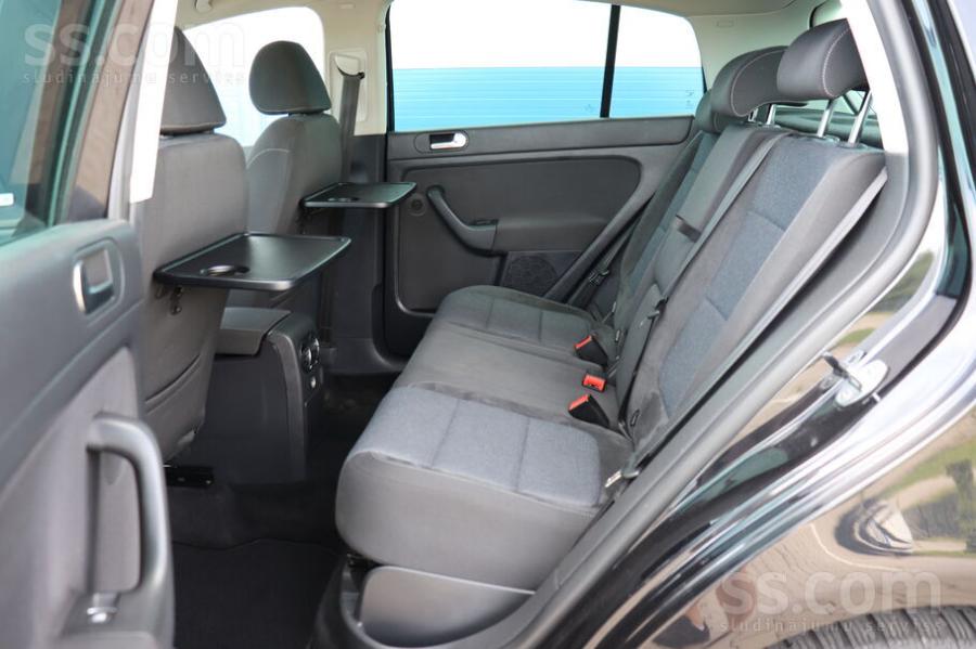 Melns Volkswagen Golf Plus 2012 Rīga, ar dzinēja tilpumu 1.60 L un nobraukumu 284 tūkst. km par 4450 €, foto 16 vietnē AUTOMOTO.COM.LV