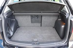 Melns Volkswagen Golf Plus 2012 Rīga, ar dzinēja tilpumu 1.60 L un nobraukumu 284 tūkst. km par 4450 €, foto 17 vietnē AUTOMOTO.COM.LV