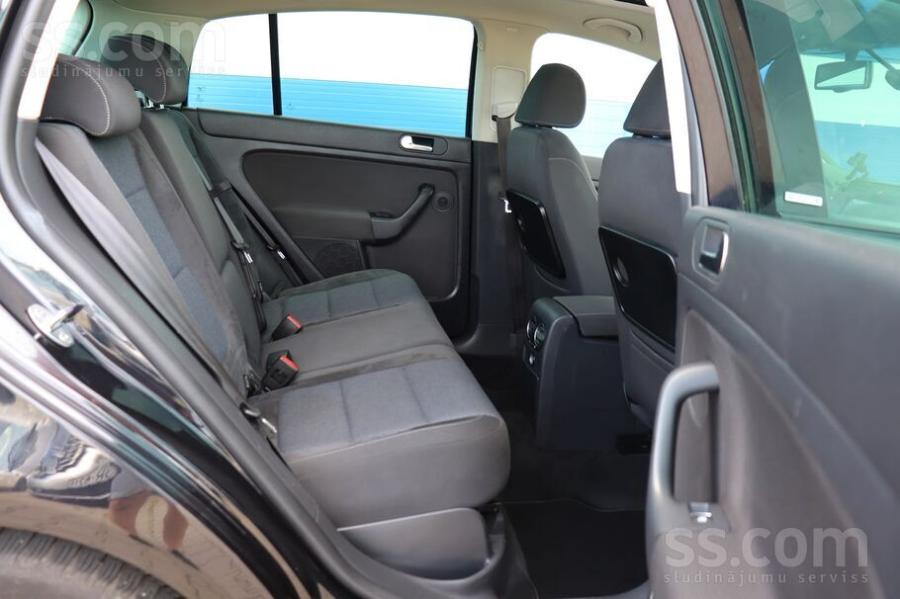 Melns Volkswagen Golf Plus 2012 Rīga, ar dzinēja tilpumu 1.60 L un nobraukumu 284 tūkst. km par 4450 €, foto 19 vietnē AUTOMOTO.COM.LV
