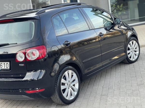 Melns Volkswagen Golf Plus 2013 Jūrmala, ar dzinēja tilpumu 2.00 L un nobraukumu 0 tūkst. km par 5150 €, foto 4 vietnē AUTOMOTO.COM.LV