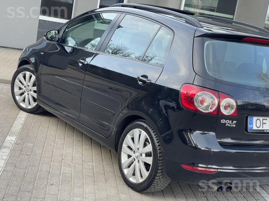 Black Volkswagen Golf Plus 2013 in Jurmala, with an engine capacity of 2.00 L and mileage of 0 thousand km for 5150 €, photo 12 on AUTOMOTO.COM.LV