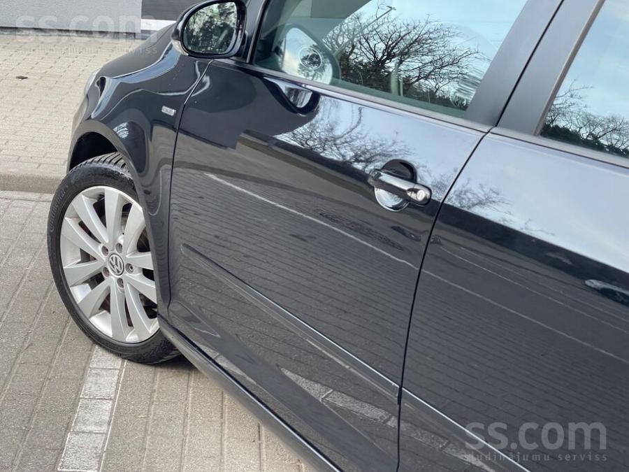 Black Volkswagen Golf Plus 2013 in Jurmala, with an engine capacity of 2.00 L and mileage of 0 thousand km for 5150 €, photo 20 on AUTOMOTO.COM.LV