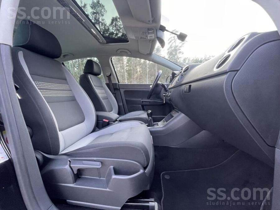 Black Volkswagen Golf Plus 2013 in Jurmala, with an engine capacity of 2.00 L and mileage of 0 thousand km for 5150 €, photo 31 on AUTOMOTO.COM.LV
