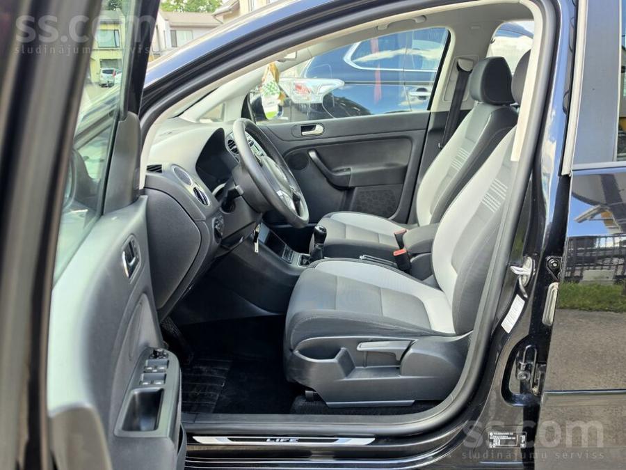 Melns Volkswagen Golf Plus 2013 Jelgava, ar dzinēja tilpumu 2.00 L un nobraukumu 268 tūkst. km par 4999 €, foto 13 vietnē AUTOMOTO.COM.LV