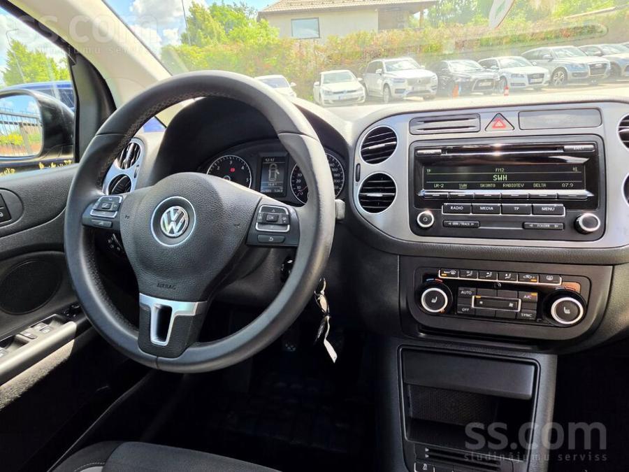 Melns Volkswagen Golf Plus 2013 Jelgava, ar dzinēja tilpumu 2.00 L un nobraukumu 268 tūkst. km par 4999 €, foto 18 vietnē AUTOMOTO.COM.LV