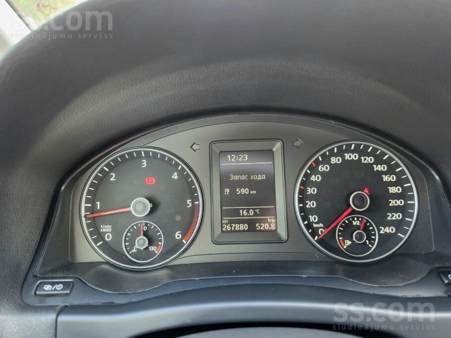 Melns Volkswagen Golf Plus 2013 Jelgava, ar dzinēja tilpumu 2.00 L un nobraukumu 268 tūkst. km par 4999 €, foto 19 vietnē AUTOMOTO.COM.LV