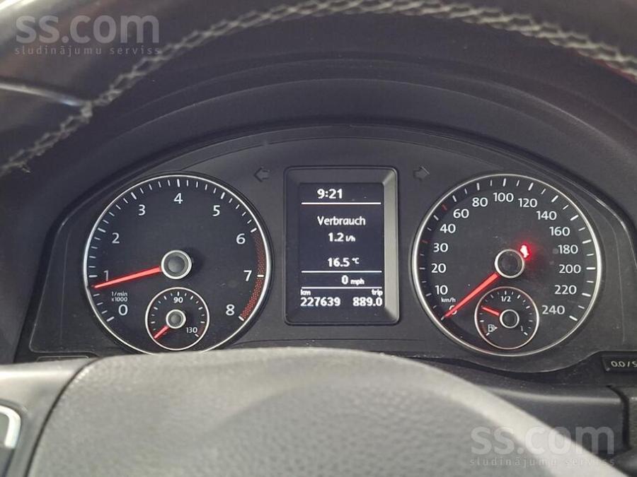 Melns Volkswagen Golf Plus 2013 Cēsis, ar dzinēja tilpumu 1.40 L un nobraukumu 228 tūkst. km par 5250 €, foto 15 vietnē AUTOMOTO.COM.LV