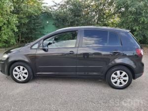 Melns Volkswagen Golf Plus 2005 Daugavpils, ar dzinēja tilpumu 1.90 L un nobraukumu 286 tūkst. km par 1250 €, foto 3 vietnē AUTOMOTO.COM.LV