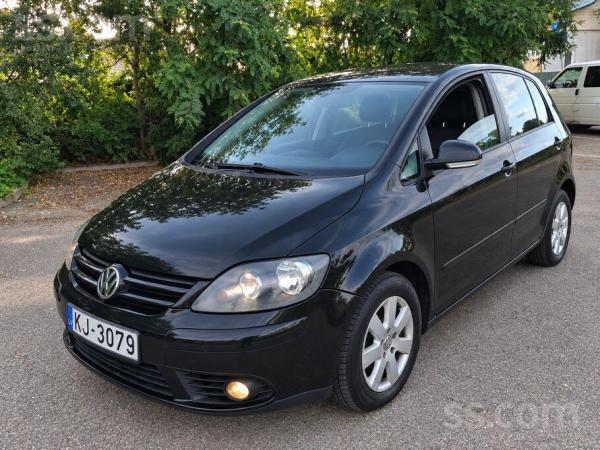 Melns Volkswagen Golf Plus 2005 Daugavpils, ar dzinēja tilpumu 1.90 L un nobraukumu 286 tūkst. km par 1350 €, foto 10 vietnē AUTOMOTO.COM.LV
