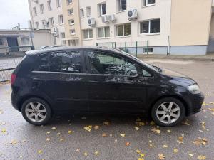 Melns Volkswagen Golf Plus 2005 Utena, ar dzinēja tilpumu 2.00 L un nobraukumu 345 tūkst. km par 1750 €, foto 3 vietnē AUTOMOTO.COM.LV