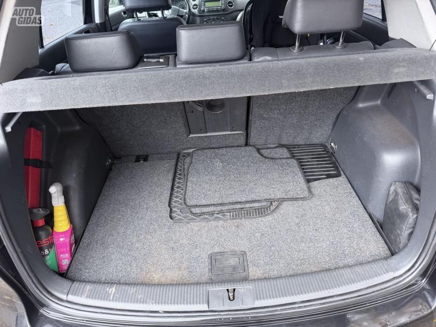 Melns Volkswagen Golf Plus 2005 Utena, ar dzinēja tilpumu 2.00 L un nobraukumu 345 tūkst. km par 1750 €, foto 11 vietnē AUTOMOTO.COM.LV