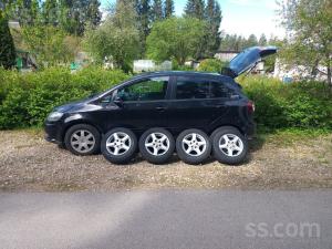 Black Volkswagen Golf Plus 2006 in Daugavpils, with an engine capacity of 1.90 L and mileage of 176 thousand km for 1600 €, photo 2 on AUTOMOTO.COM.LV