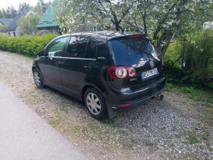 Black Volkswagen Golf Plus 2006 in Daugavpils, with an engine capacity of 1.90 L and mileage of 176 thousand km for 1600 €, photo 9 on AUTOMOTO.COM.LV