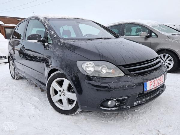 Black Volkswagen Golf Plus 2006 in Kluonaliai, with an engine capacity of 1.40 L and mileage of 189 thousand km for 2770 €, photo 4 on AUTOMOTO.COM.LV