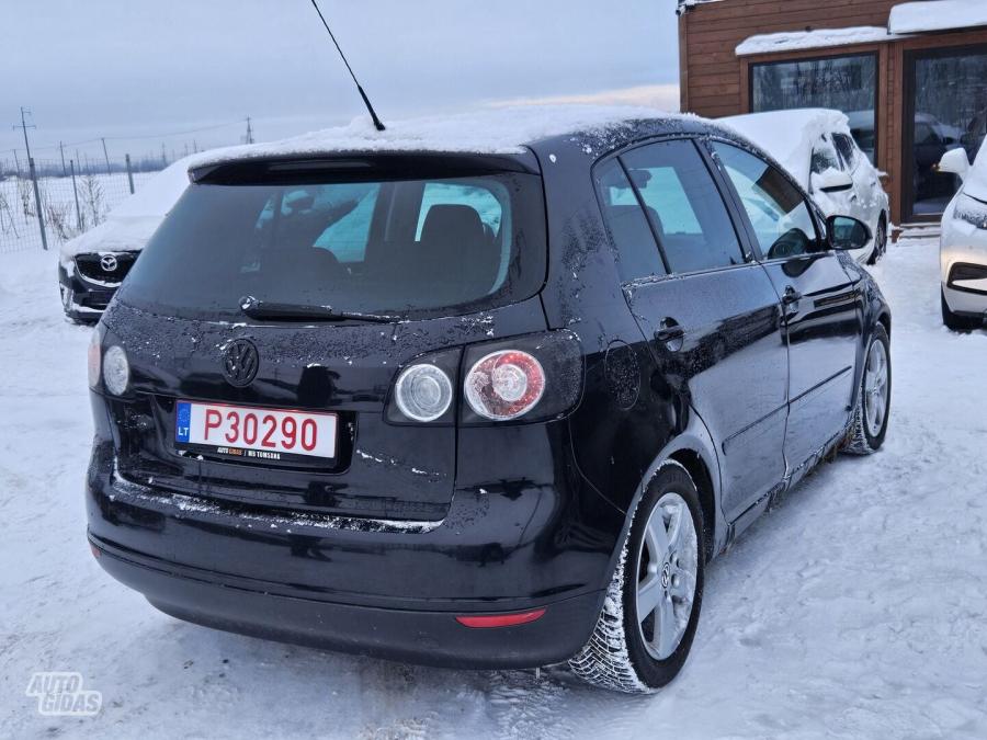 Melns Volkswagen Golf Plus 2006 Kluonaliai, ar dzinēja tilpumu 1.40 L un nobraukumu 189 tūkst. km par 2770 €, foto 11 vietnē AUTOMOTO.COM.LV
