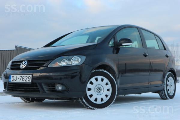 Black Volkswagen Golf Plus 2007 in Riga, with an engine capacity of 2.00 L and mileage of 271 thousand km for 3250 €, photo 4 on AUTOMOTO.COM.LV