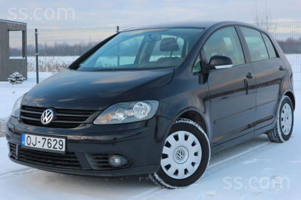Black Volkswagen Golf Plus 2007 in Riga, with an engine capacity of 2.00 L and mileage of 271 thousand km for 3250 €, photo 5 on AUTOMOTO.COM.LV