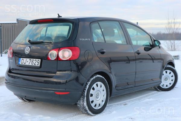 Black Volkswagen Golf Plus 2007 in Riga, with an engine capacity of 2.00 L and mileage of 271 thousand km for 3250 €, photo 8 on AUTOMOTO.COM.LV