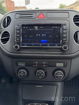 Black Volkswagen Golf Plus 2007 in Tukums, with an engine capacity of 1.90 L and mileage of 208 thousand km for 2244 €, photo 9 on AUTOMOTO.COM.LV