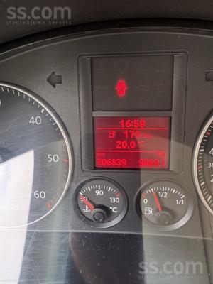 Black Volkswagen Golf Plus 2007 in Tukums, with an engine capacity of 1.90 L and mileage of 208 thousand km for 2244 €, photo 12 on AUTOMOTO.COM.LV