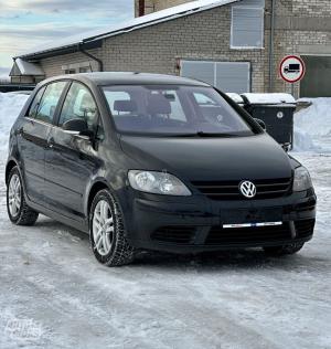 Melns Volkswagen Golf Plus 2008 Kretinga, ar dzinēja tilpumu 1.90 L un nobraukumu 249 tūkst. km par 3999 €, foto 3 vietnē AUTOMOTO.COM.LV