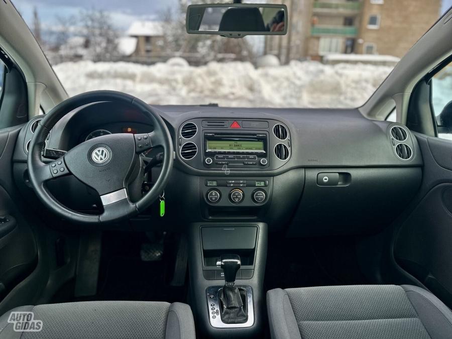 Melns Volkswagen Golf Plus 2008 Kretinga, ar dzinēja tilpumu 1.90 L un nobraukumu 249 tūkst. km par 3999 €, foto 14 vietnē AUTOMOTO.COM.LV