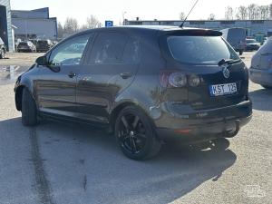 Black Volkswagen Golf Plus 2008 in Marijampole, with an engine capacity of 2.00 L and mileage of 268 thousand km for 2299 €, photo 4 on AUTOMOTO.COM.LV