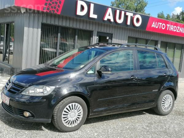 Melns Volkswagen Golf Plus 2008 Rīga, ar dzinēja tilpumu 1.90 L un nobraukumu 278 tūkst. km par 3850 €, foto 3 vietnē AUTOMOTO.COM.LV