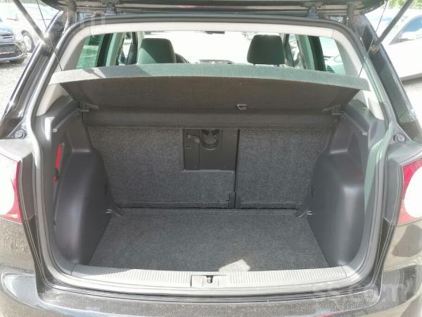 Melns Volkswagen Golf Plus 2008 Rīga, ar dzinēja tilpumu 1.90 L un nobraukumu 278 tūkst. km par 3850 €, foto 9 vietnē AUTOMOTO.COM.LV