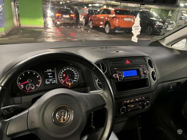 Melns Volkswagen Golf Plus 2009 Viļņa, ar dzinēja tilpumu 1.39 L un nobraukumu 149 tūkst. km par 3450 €, foto 6 vietnē AUTOMOTO.COM.LV