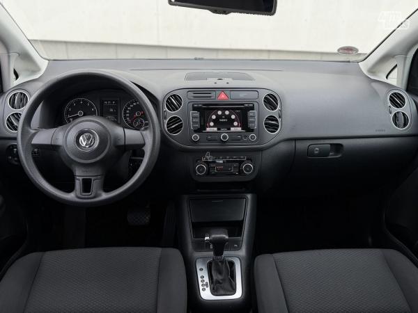 Black Volkswagen Golf Plus 2010 in Kretinga, with an engine capacity of 1.40 L and mileage of 182 thousand km for 5450 €, photo 9 on AUTOMOTO.COM.LV