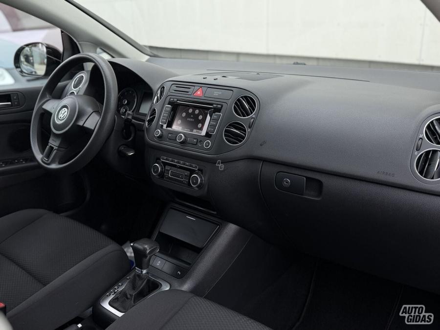 Black Volkswagen Golf Plus 2010 in Kretinga, with an engine capacity of 1.40 L and mileage of 182 thousand km for 5450 €, photo 17 on AUTOMOTO.COM.LV