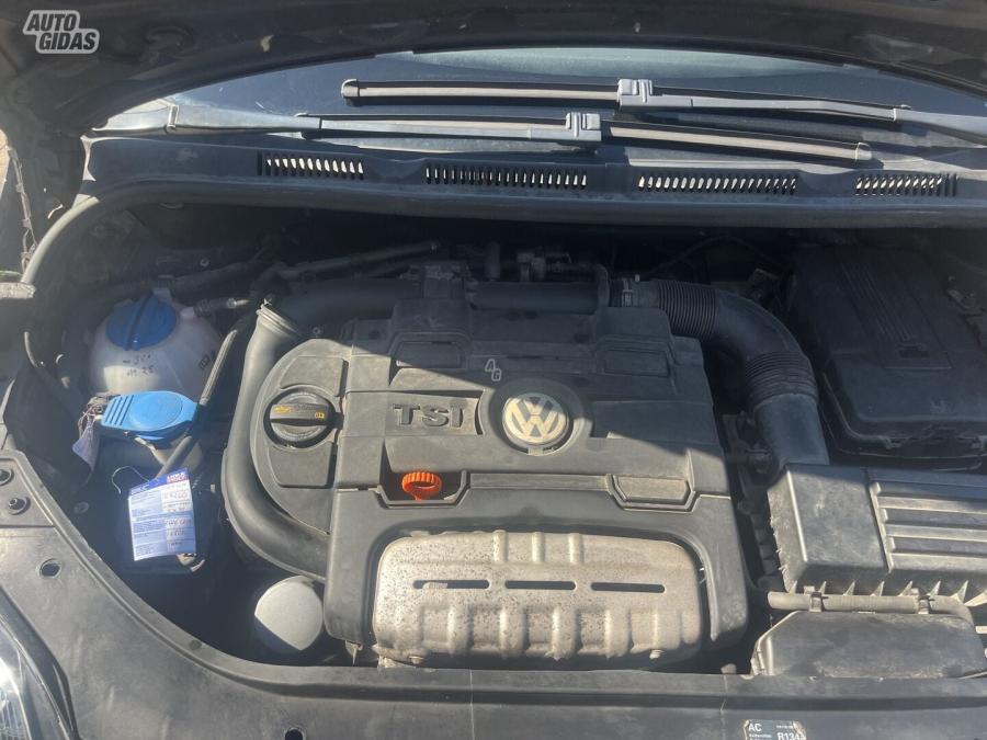 Black Volkswagen Golf Plus 2010 in Kaunas, with an engine capacity of 1.40 L and mileage of 158 thousand km for 5000 €, photo 27 on AUTOMOTO.COM.LV