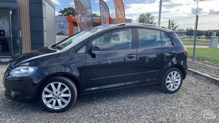 Black Volkswagen Golf Plus 2010 in Marijampole, with an engine capacity of 1.40 L and mileage of 224 thousand km for 4950 €, photo 8 on AUTOMOTO.COM.LV
