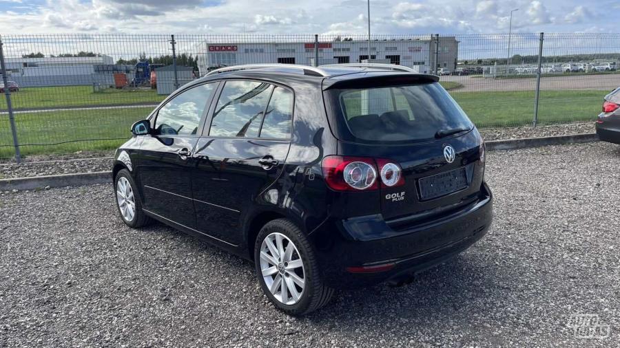 Black Volkswagen Golf Plus 2010 in Marijampole, with an engine capacity of 1.40 L and mileage of 224 thousand km for 4950 €, photo 9 on AUTOMOTO.COM.LV