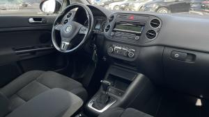 Black Volkswagen Golf Plus 2010 in Marijampole, with an engine capacity of 1.40 L and mileage of 224 thousand km for 4950 €, photo 21 on AUTOMOTO.COM.LV
