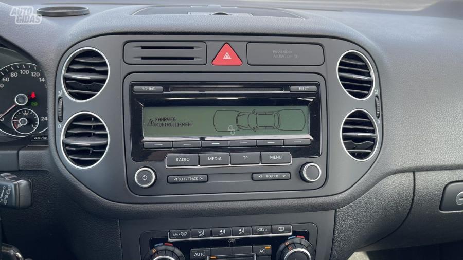 Black Volkswagen Golf Plus 2010 in Marijampole, with an engine capacity of 1.40 L and mileage of 224 thousand km for 4950 €, photo 29 on AUTOMOTO.COM.LV