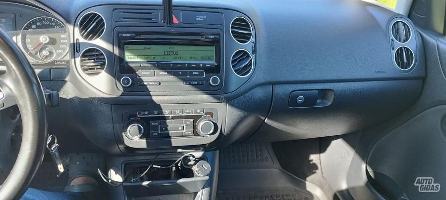 Melns Volkswagen Golf Plus 2011 Kupiškis, ar dzinēja tilpumu 1.60 L un nobraukumu 368 tūkst. km par 3700 €, foto 9 vietnē AUTOMOTO.COM.LV