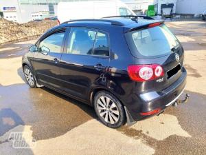 Black Volkswagen Golf Plus 2011 in Vilnius, with an engine capacity of 2.00 L and mileage of 323 thousand km for 4000 €, photo 7 on AUTOMOTO.COM.LV