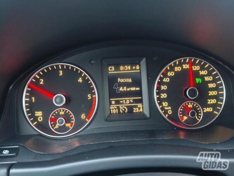 Black Volkswagen Golf Plus 2011 in Vilnius, with an engine capacity of 2.00 L and mileage of 323 thousand km for 4000 €, photo 15 on AUTOMOTO.COM.LV