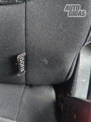 Black Volkswagen Golf Plus 2011 in Vilnius, with an engine capacity of 2.00 L and mileage of 323 thousand km for 4000 €, photo 19 on AUTOMOTO.COM.LV