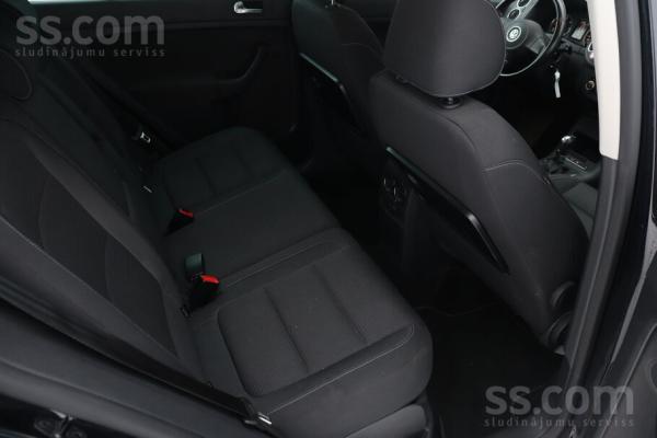 Melns Volkswagen Golf Plus 2011 Valmiera, ar dzinēja tilpumu 2.00 L un nobraukumu 0 tūkst. km par 5900 €, foto 8 vietnē AUTOMOTO.COM.LV