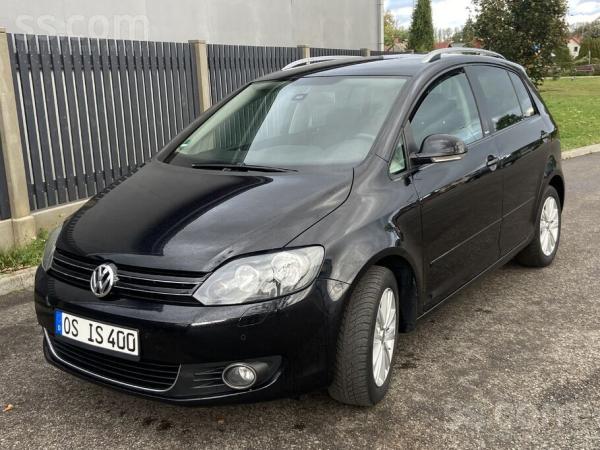 Melns Volkswagen Golf Plus 2012 Valmiera, ar dzinēja tilpumu 1.20 L un nobraukumu 191 tūkst. km par 5490 €, foto 1 vietnē AUTOMOTO.COM.LV