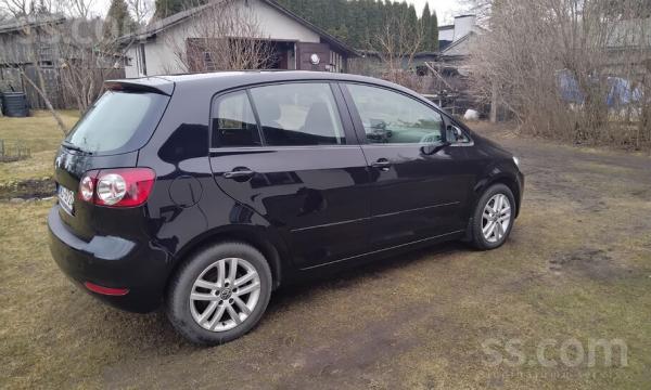 Melns Volkswagen Golf Plus 2012 Rīga, ar dzinēja tilpumu 2.00 L un nobraukumu 156 tūkst. km par 5990 €, foto 2 vietnē AUTOMOTO.COM.LV