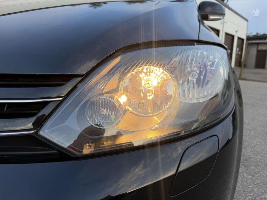 Melns Volkswagen Golf Plus 2012 Utena, ar dzinēja tilpumu 1.60 L un nobraukumu 270 tūkst. km par 4700 €, foto 8 vietnē AUTOMOTO.COM.LV