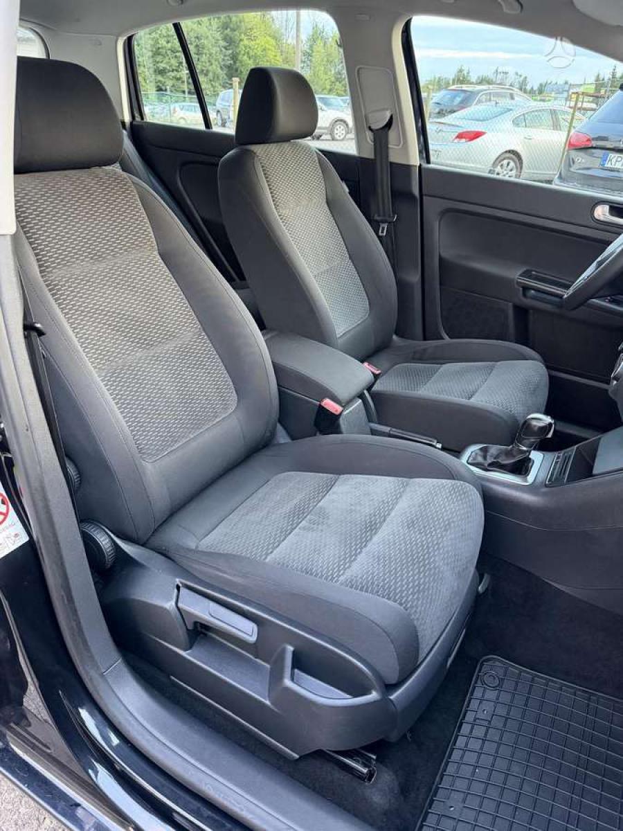 Melns Volkswagen Golf Plus 2012 Utena, ar dzinēja tilpumu 1.60 L un nobraukumu 270 tūkst. km par 4700 €, foto 30 vietnē AUTOMOTO.COM.LV