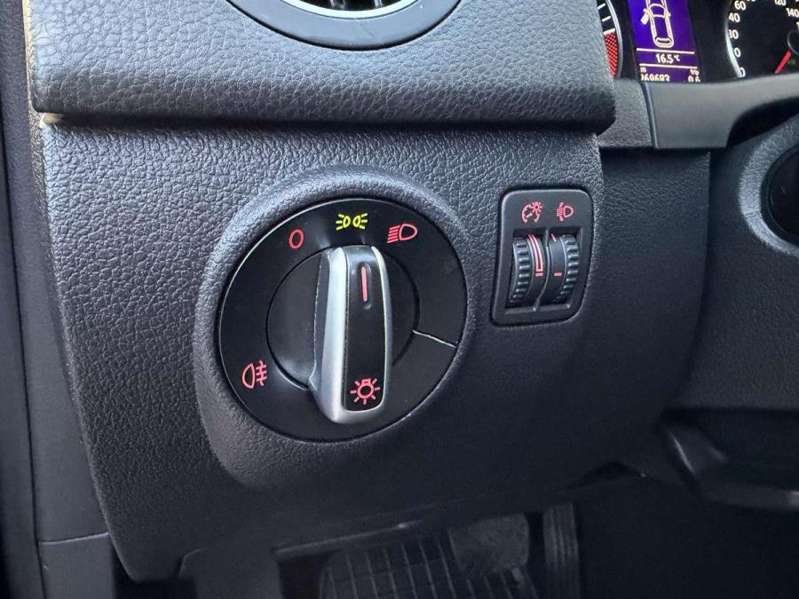 Melns Volkswagen Golf Plus 2012 Utena, ar dzinēja tilpumu 1.60 L un nobraukumu 270 tūkst. km par 4700 €, foto 37 vietnē AUTOMOTO.COM.LV