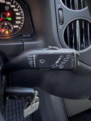 Melns Volkswagen Golf Plus 2012 Utena, ar dzinēja tilpumu 1.60 L un nobraukumu 270 tūkst. km par 4700 €, foto 38 vietnē AUTOMOTO.COM.LV