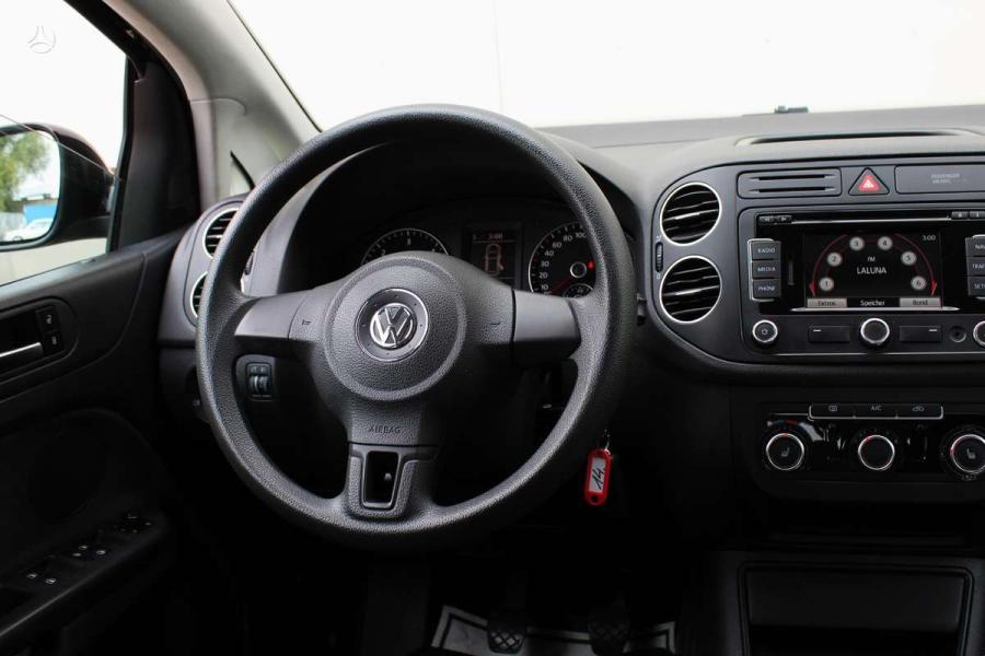 Melns Volkswagen Golf Plus 2013 Kretinga, ar dzinēja tilpumu 1.60 L un nobraukumu 218 tūkst. km par 4900 €, foto 7 vietnē AUTOMOTO.COM.LV